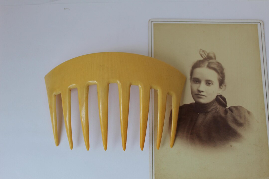 Vintage Large Huge Art Deco Celluloid or Bakelite Hair Comb Estate Hair ...