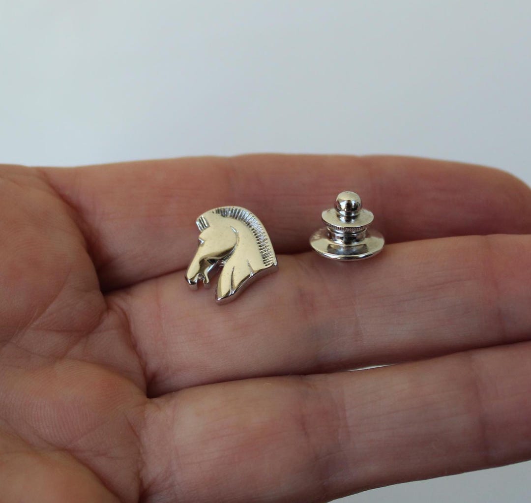 Vintage 1979 Avon Horse Pin Chess Piece Knight Silver Tone Lapel Pin ...