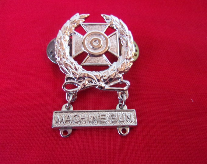 US Army Military Marksman Rifle Machine Gun Pin Metal Award Shooter ...