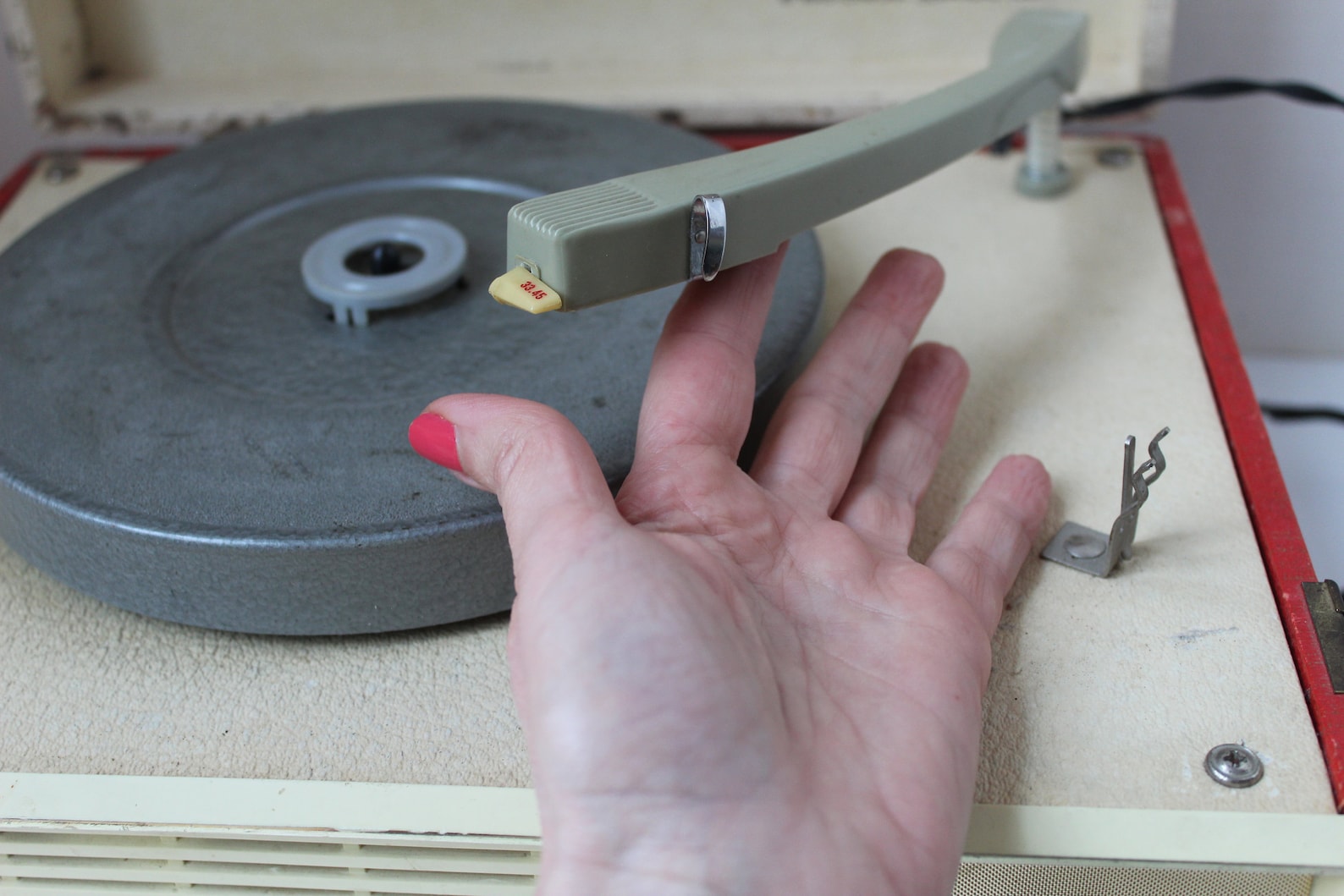 Vintage Mid Century 1960s Record Player Turntable by Masterwork Solid ...