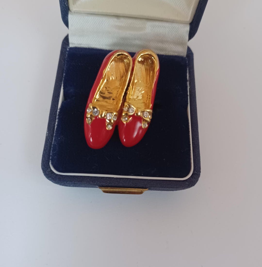 Vintage Wizard OZ Style Dorothy Ruby Red Slippers Pin Brooch With White ...