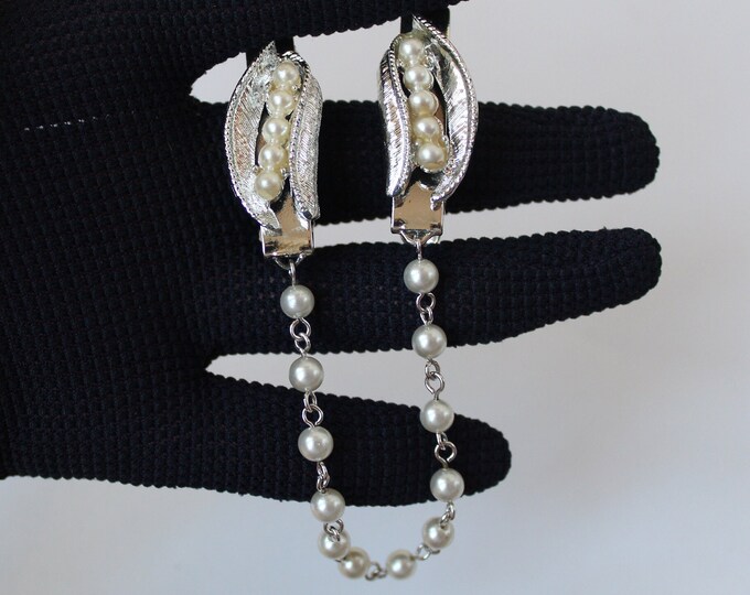 Vintage 1950's Classic Mid Century Faux Pearl Sweater Clip, Cardigan ...