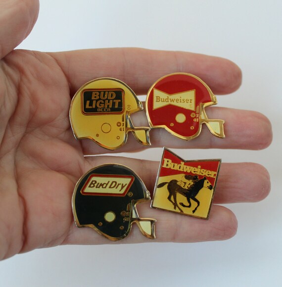 Vintage Pin Lot of 1970s Beer Advertising Pins, Budwe… - Gem