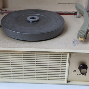 Vintage Mid Century 1960s Record Player Turntable by Masterwork Solid ...