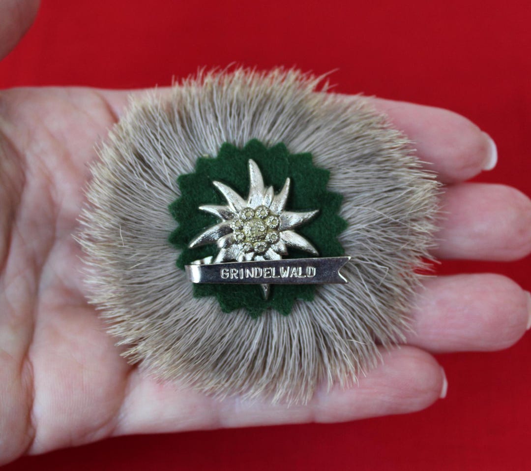 Vintage Oktoberfest Pin Grindelwald Switzerland Alpine Edelweiss Pin ...