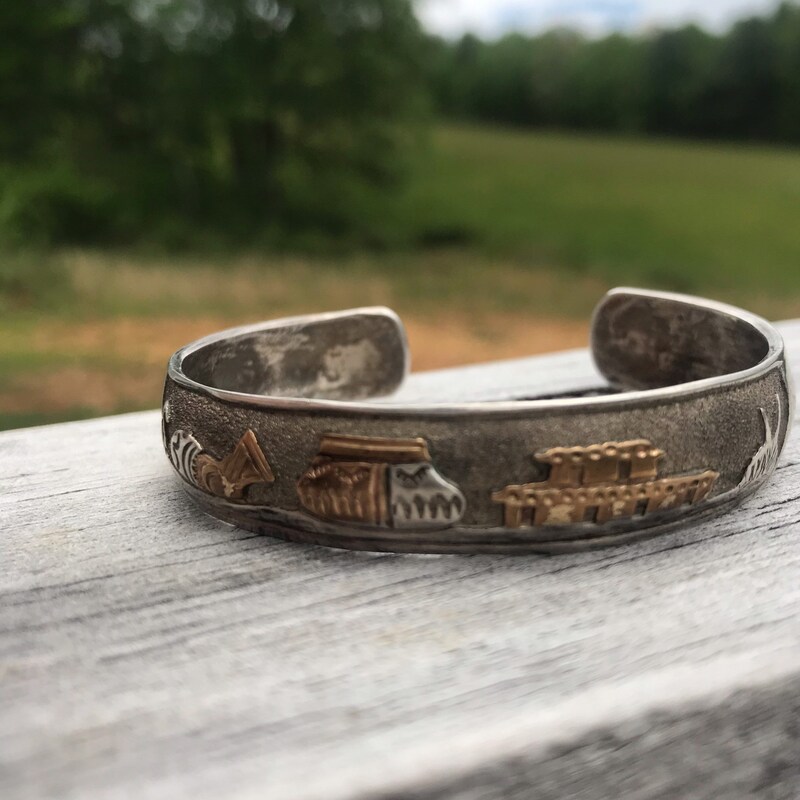 Storyteller Ring - Etsy