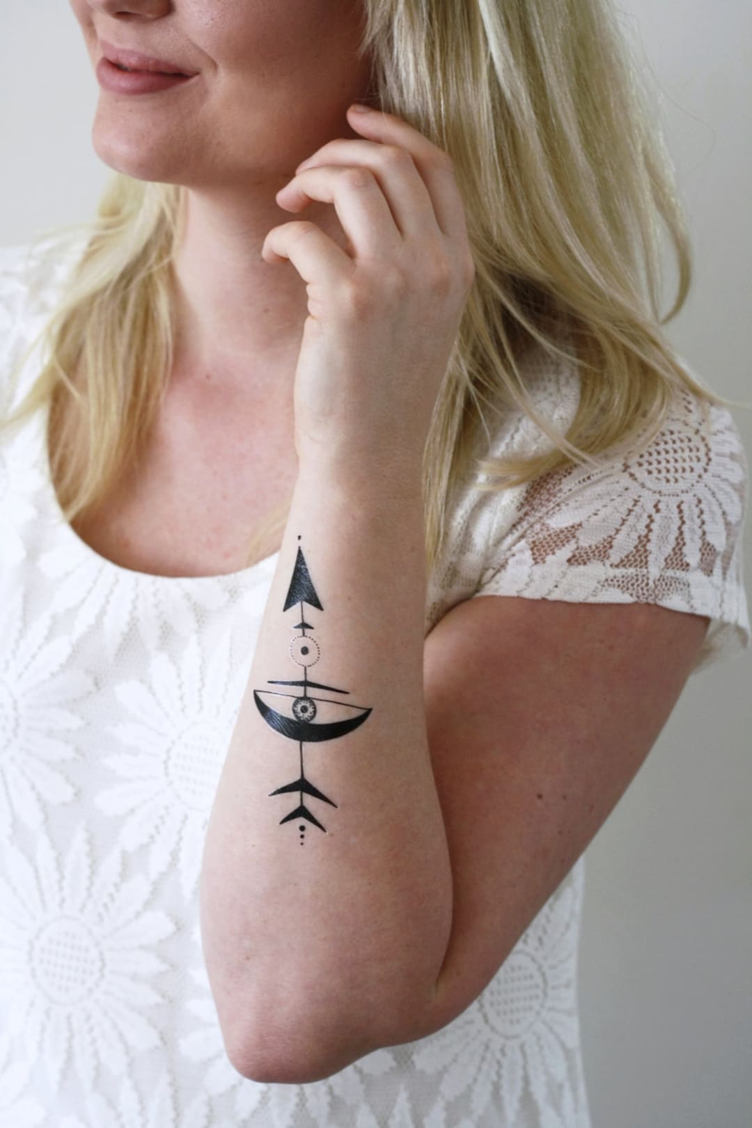 Large Arrow Temporary Tattoo – Bohemian Festival Accessory - Etsy