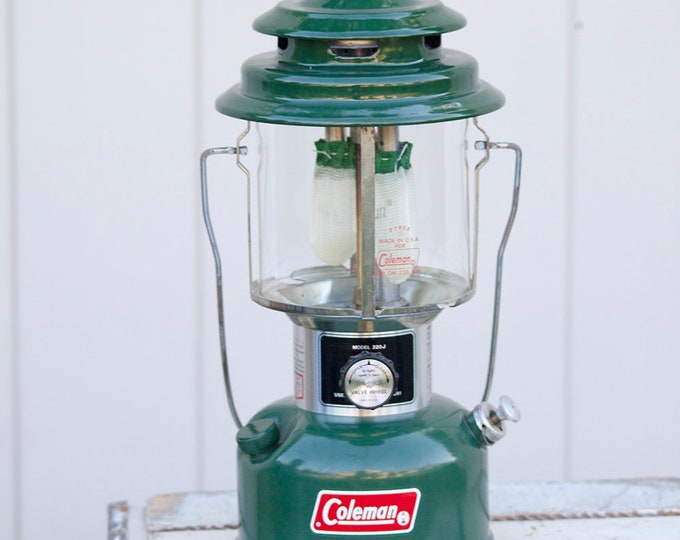Working 1976 Coleman Lantern Model 220J Manufactured April of 1976 in ...