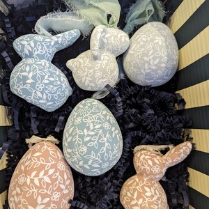 Ceramic Easter Egg Decoration - Hand Painted Easter Tree Decor - Etsy