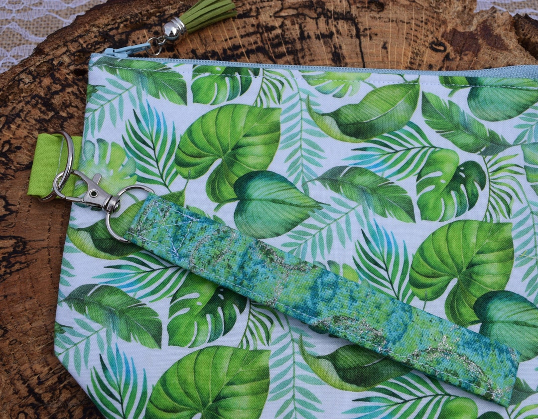 Zippered Box Bottom Knit Knack Sack Notions Bag With a Wristlet Lanyard ...