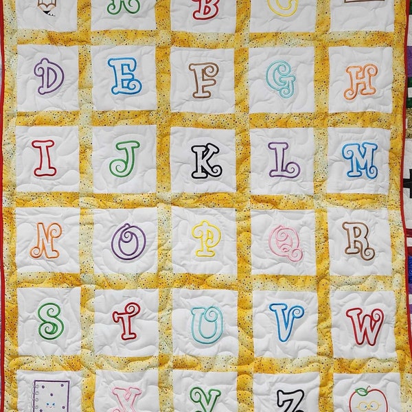 Baby Name Quilt - Etsy