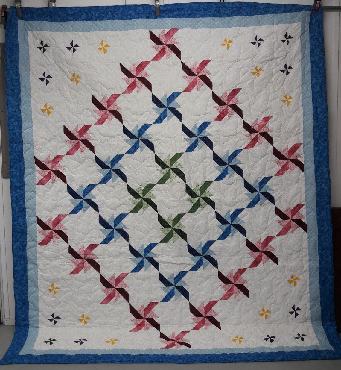 On Sale Queen Sized Arabesque Quilt on White Background - Etsy