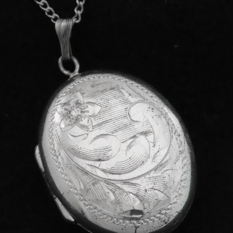 Vintage M Engraved Jewelry - Etsy Canada