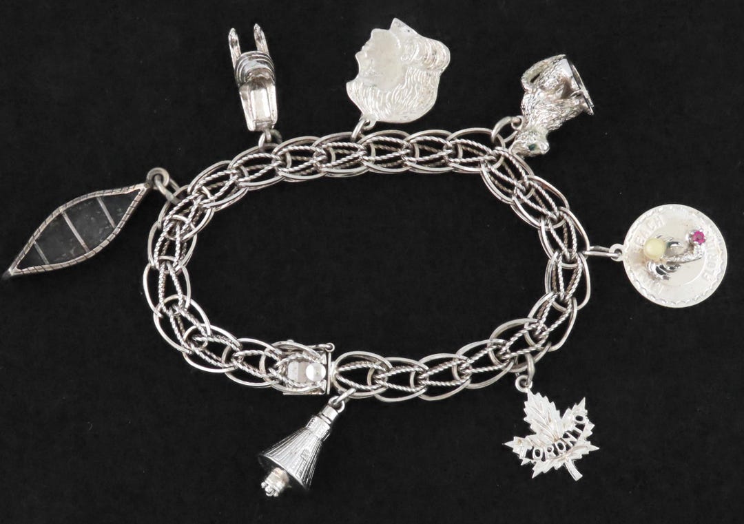 1970s - Vintage Sterling Silver Double Link Chain Charms Bracelet W ...