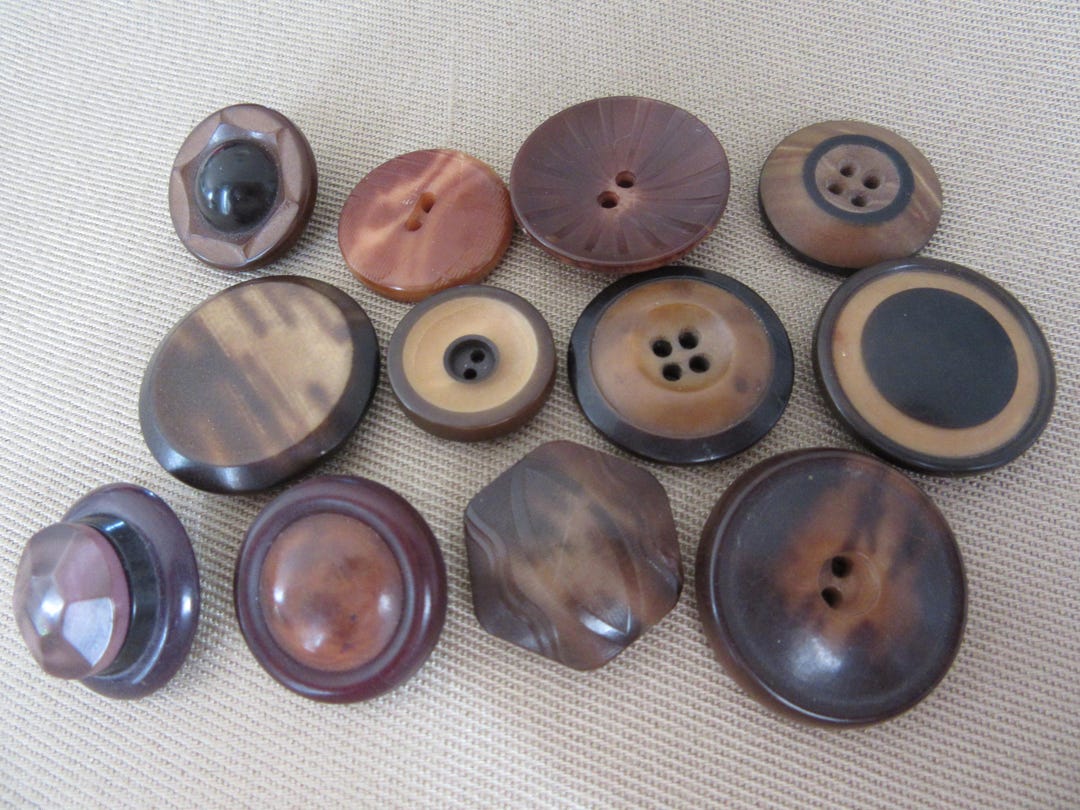 Lot of 12 Vintage Antique Sewing Buttons Vegetable Ivory Stencil, Hat ...