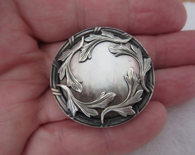 Large Antique Sewing Button Edwardian Era Shell Mounted in White Metal ...