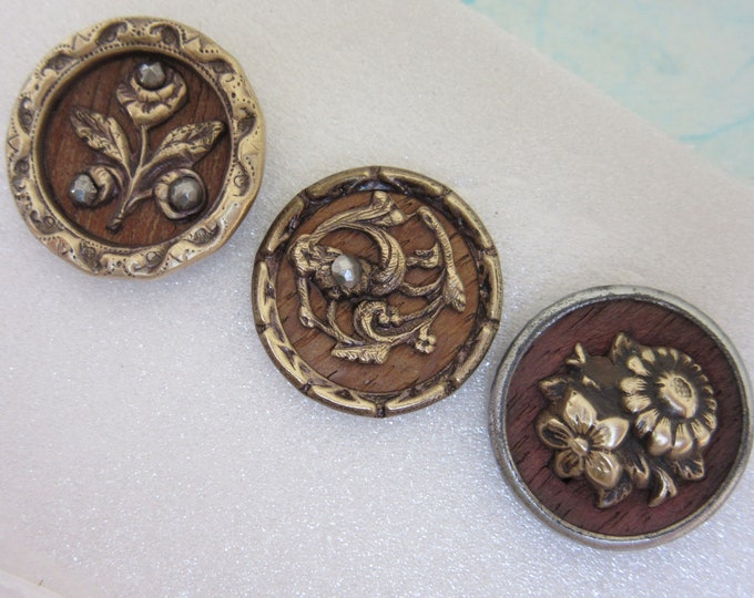 Trio of Medium and Small Antique Sewing Buttons - Pictorial Wood Back ...