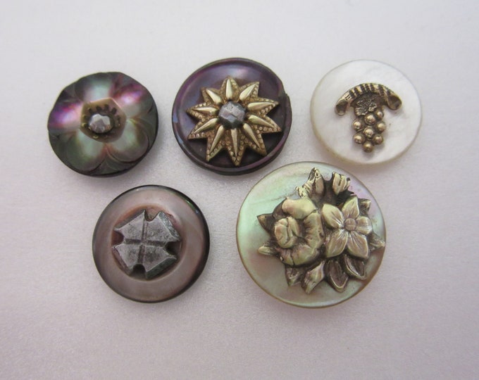 inspiredwithbuttons - Etsy Canada