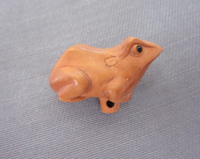 Adorable Wood Sewing Button - Realistic Frog - Signed - Asian - Glass ...