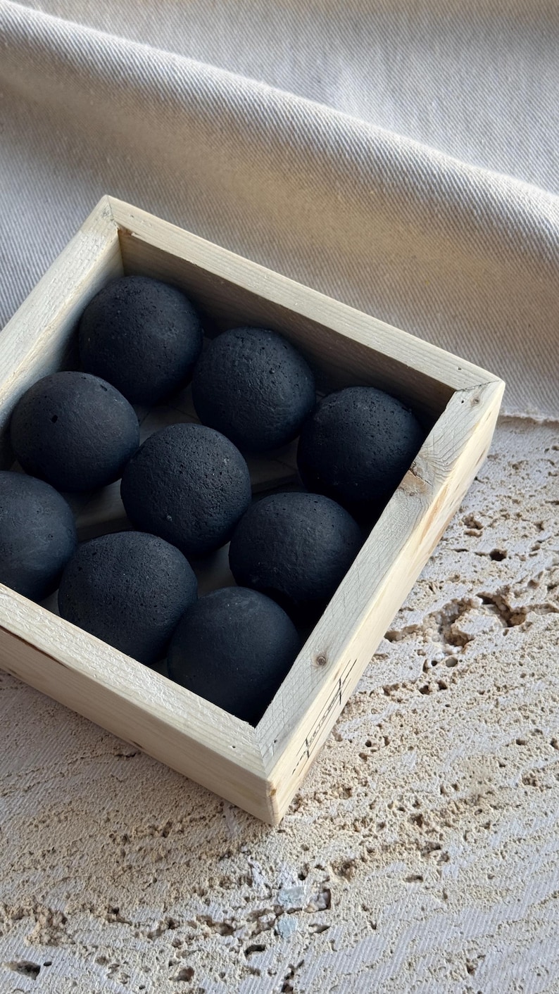 ARÖMA - Concrete Essential Oils Diffuser | Handmade Wood Box | Concrete ...