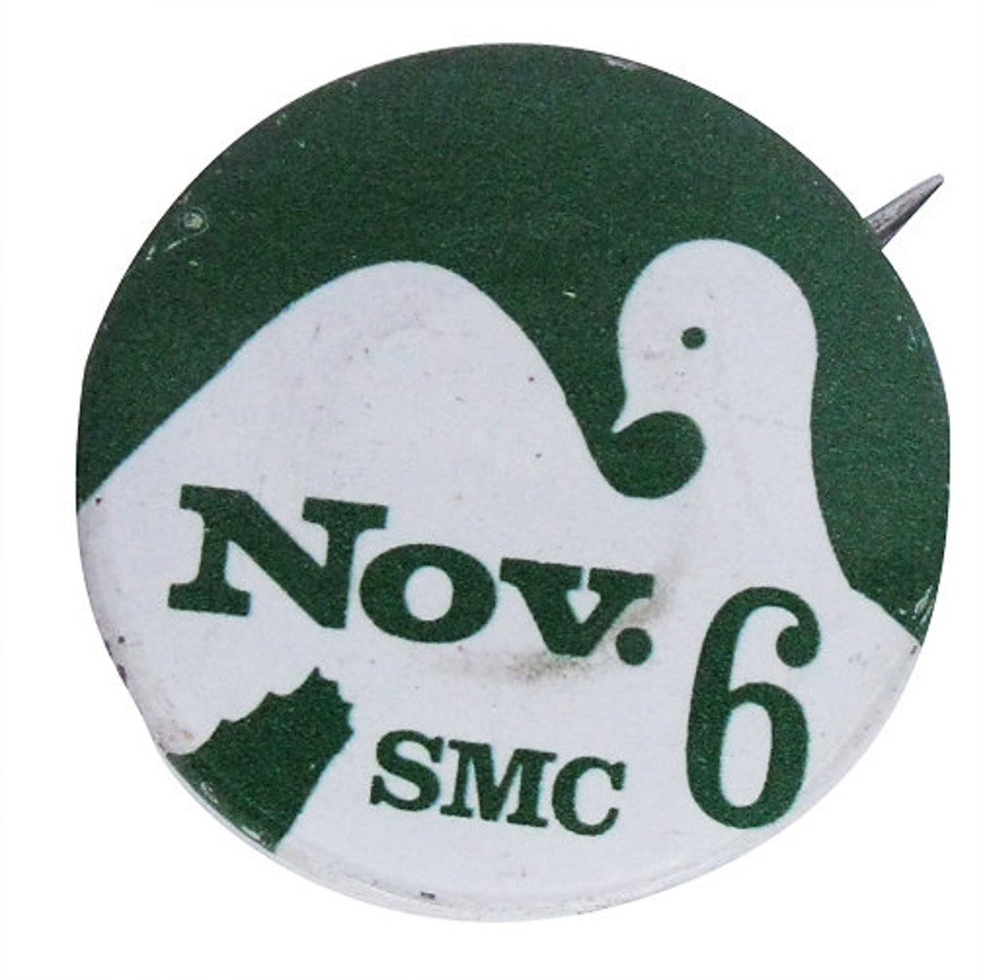 60s Student Mobilization Pin - Etsy
