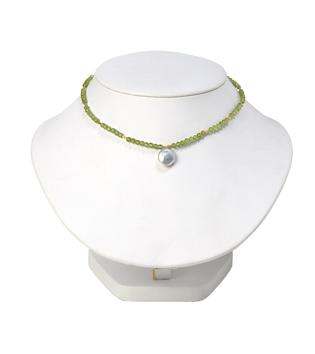 Peridot and Coin Pearl Necklace - Etsy