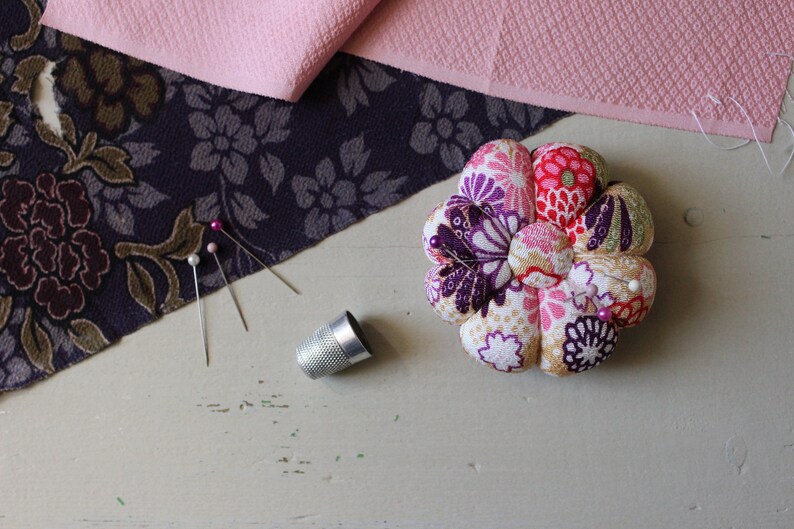 Japanese style pin needle cushion pincushion pretty pink | Etsy