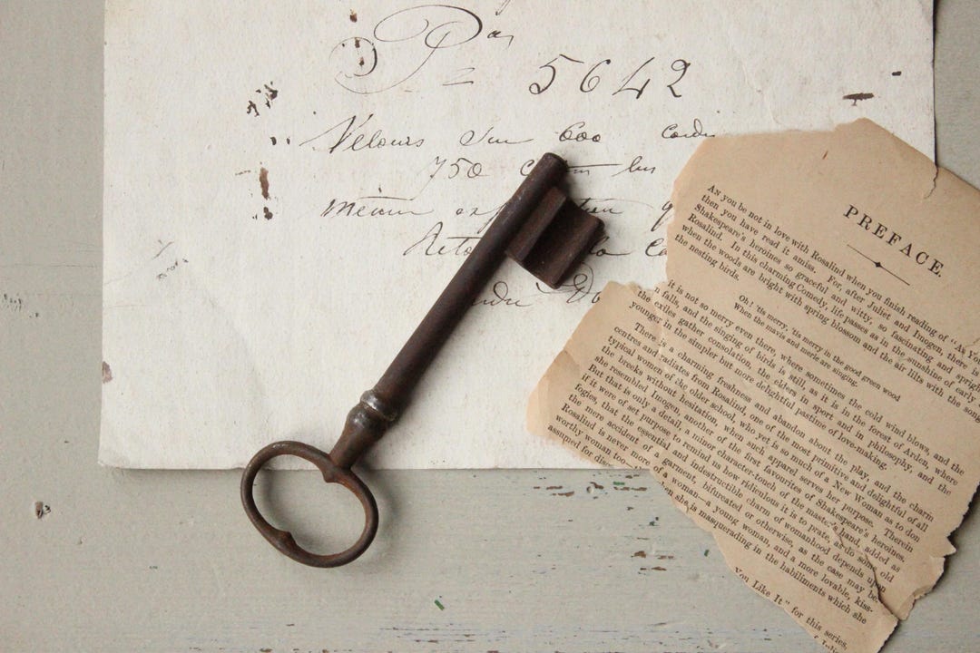 Vintage French Chateau Skeleton Key: Rusty Steel Farmhouse Decor (key ...