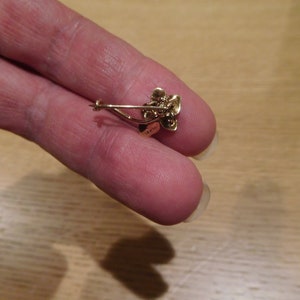 Fabulous Small Art Deco 1930s 14K Gold Enamel Viola Violet Flower Pearl ...