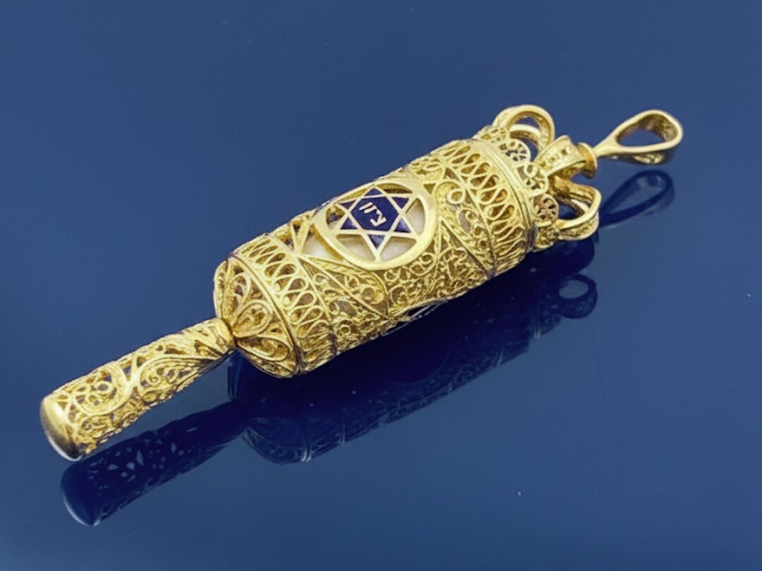 14K Gold Filigree Torah Pendant With Hebrew Scroll - Megillat Esther ...