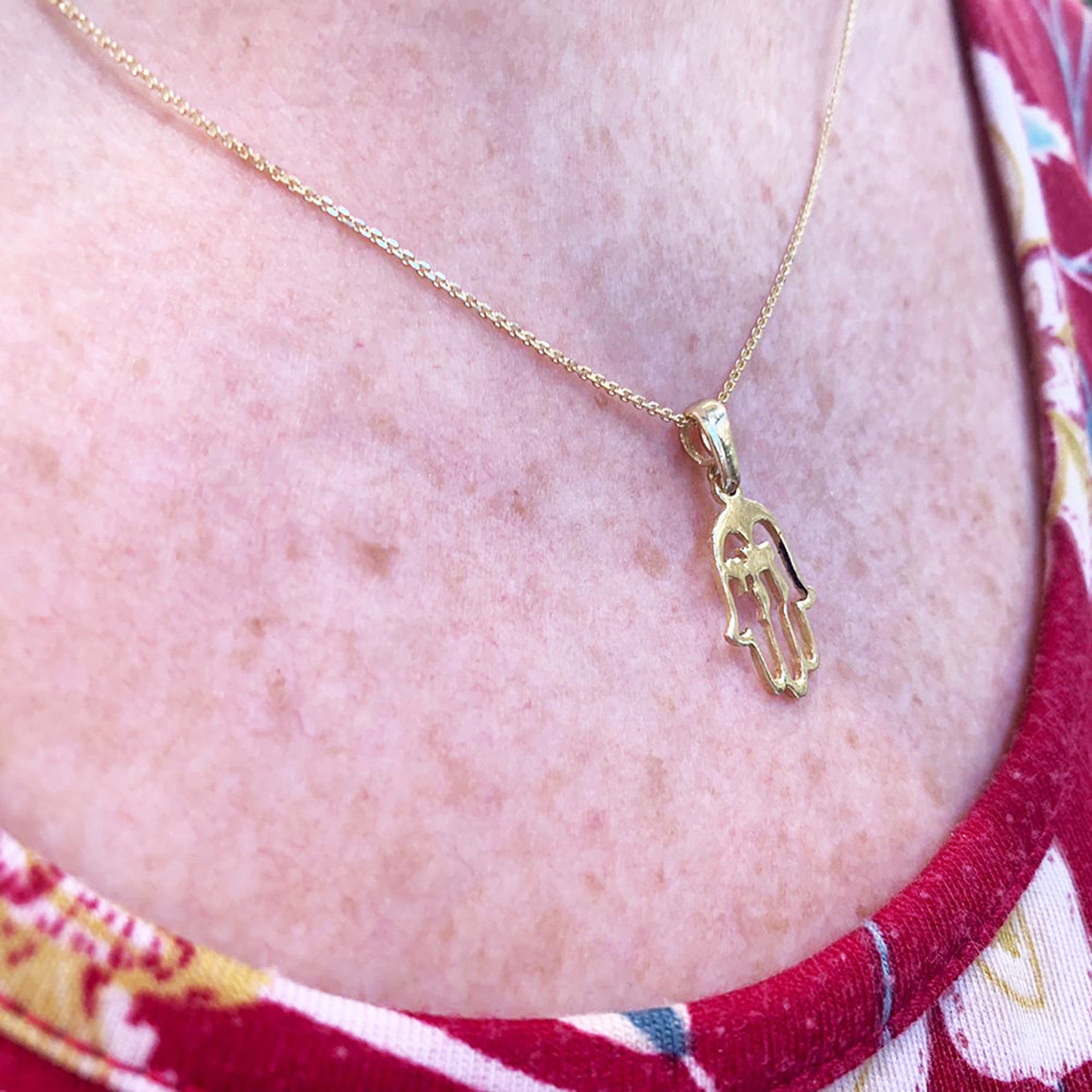 Hamsa Chai Pendant 14k Gold, Cutout Hebrew Word Chai Hamsa Pendant ...