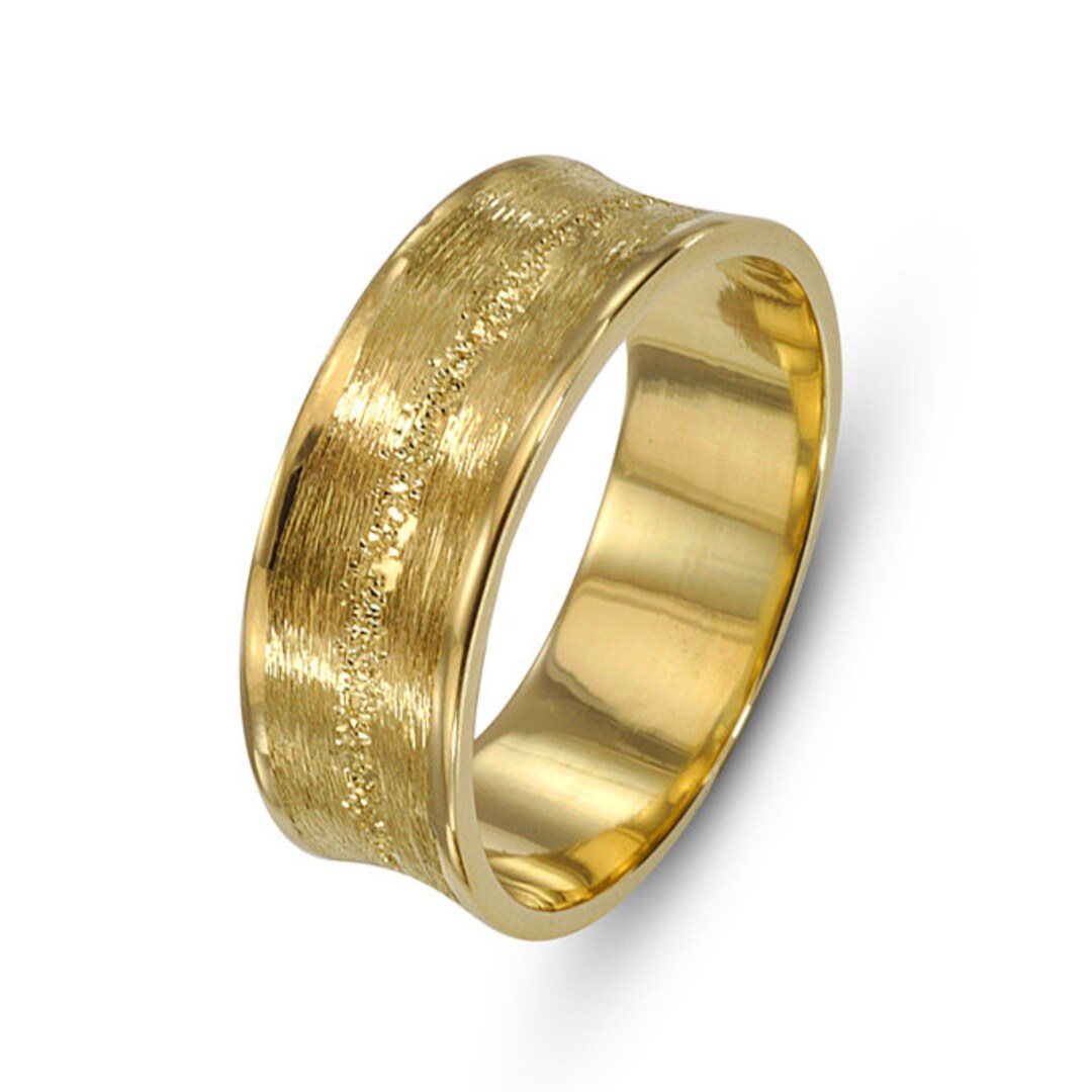 Brushed Gold Wedding Band, Diamond-cut Ring, Solid 14k Gold Ring ...