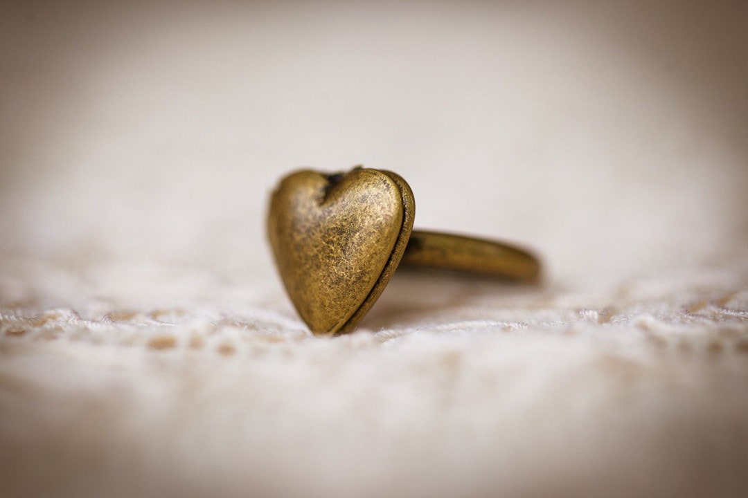 Adjustable Heart Locket Ring (poison Ring, Victorian Ring, Pillbox Ring ...