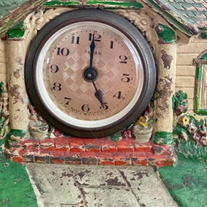 Vintage Deluxe Bungalow Clock Cottage Core Treasure! - Etsy