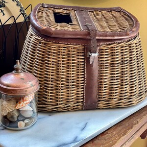 Fabulous Antique English Fishing Creel With Leather Trim Perfect Cabin ...