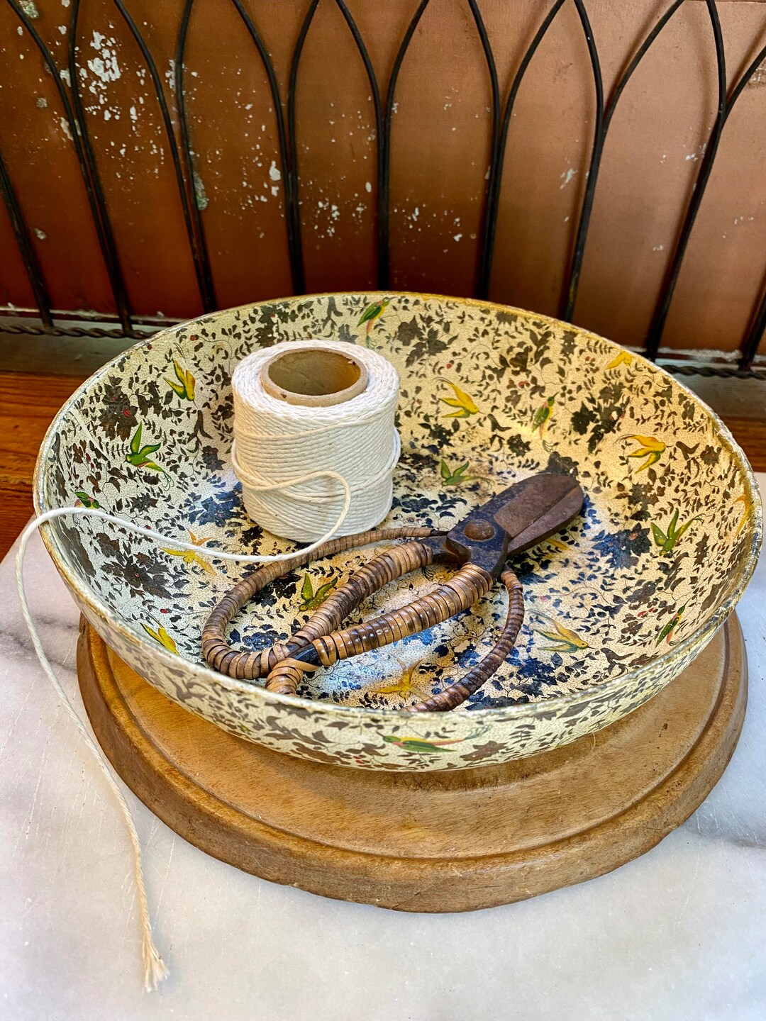 Beautiful Mid Century Paper Mache Floral Bowl With Birds Measures 9 ...