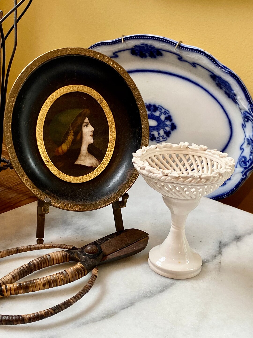 Antique Bavarian Creamware Stand Looks Like a Miniature Bird Bath ...