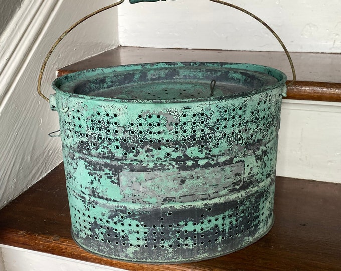 Beautiful Minnow Bucket With the Best Patina! - Etsy
