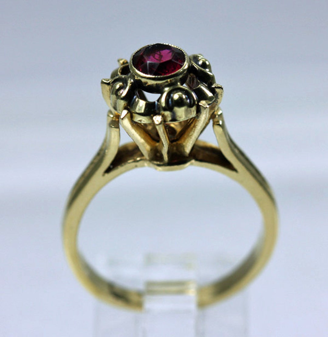 Anillo de engaste alto de granate de oro de 14 quilates Vintage - Etsy ...