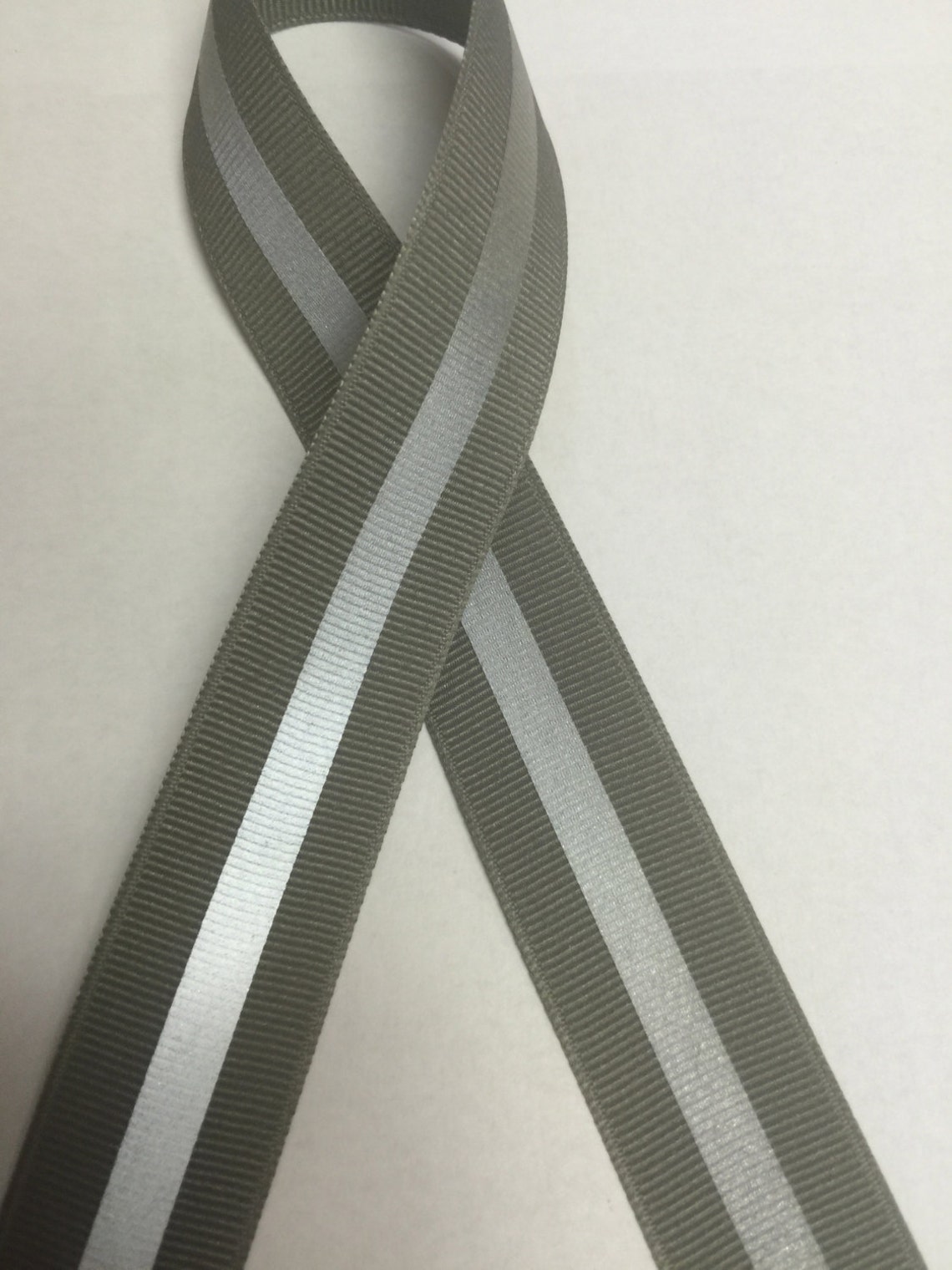 7/8 Grey Reflective Glo Grosgrain Ribbon 1/4 - Etsy