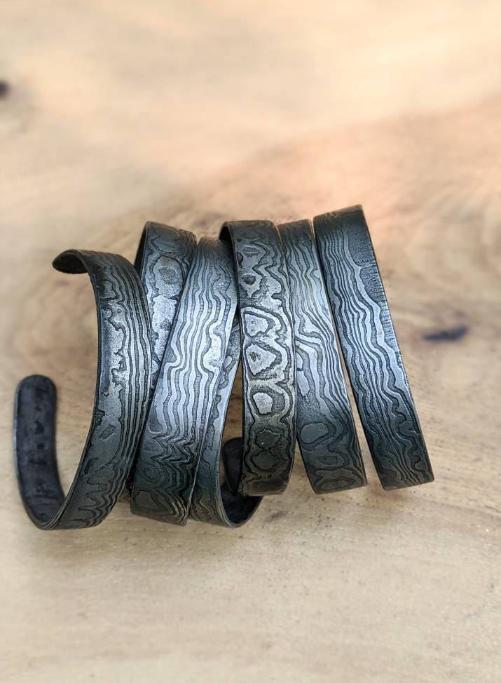 7 Damascus Bracelet / Hand Forged / Rustic Bracelet / - Etsy UK
