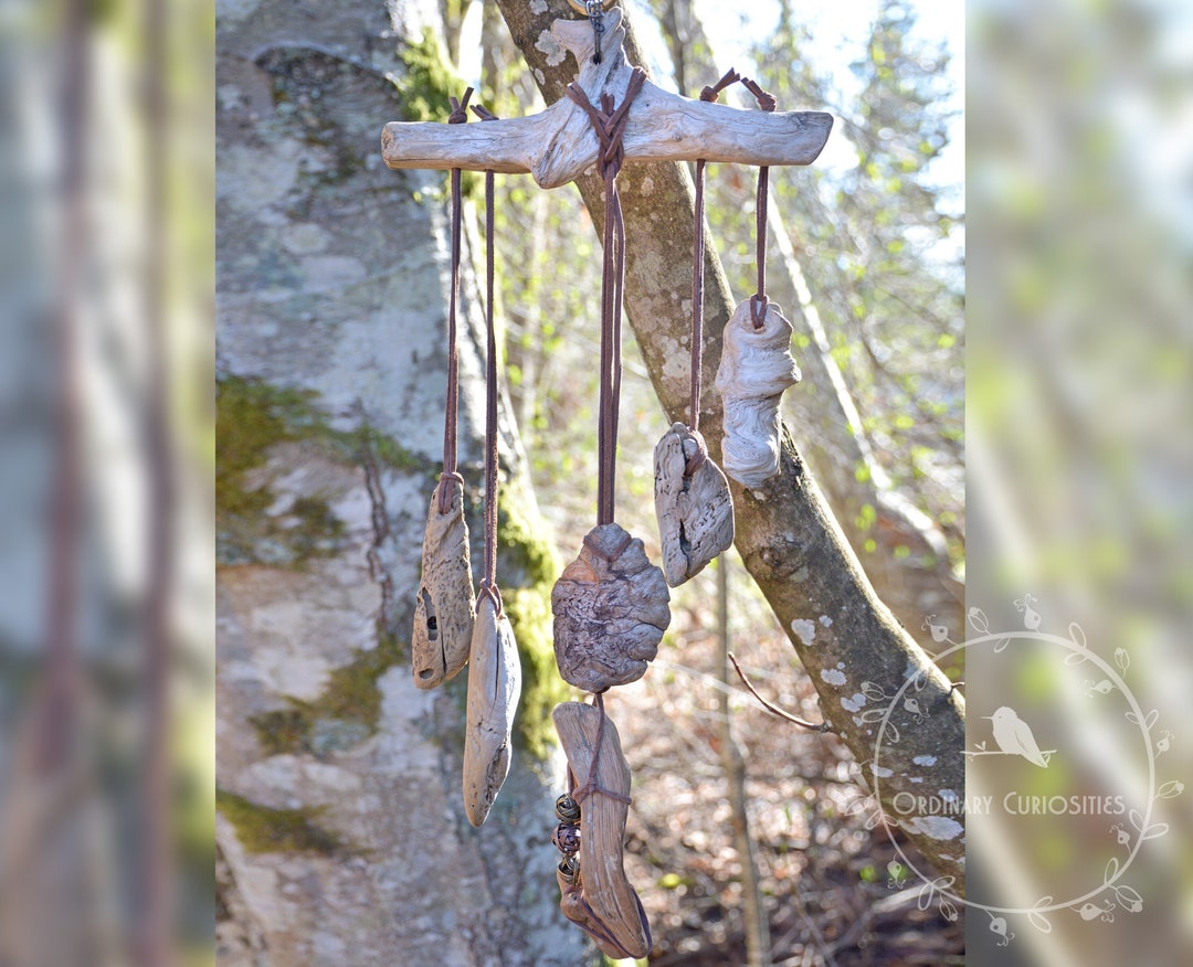 Silent Wind Chime-wooden-mobile-leather-natural-boho-décor-dao-vegan ...