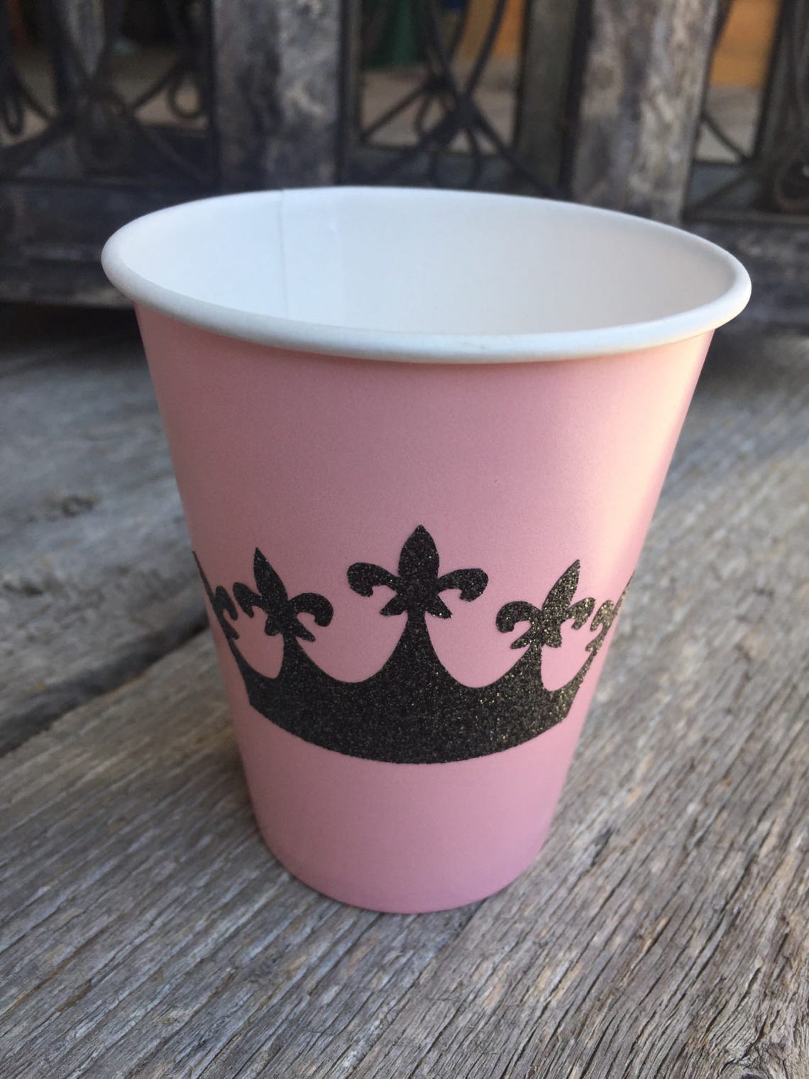 Princess Crown Pink and Black Glitter Party Cups, Plates and Napkins ...