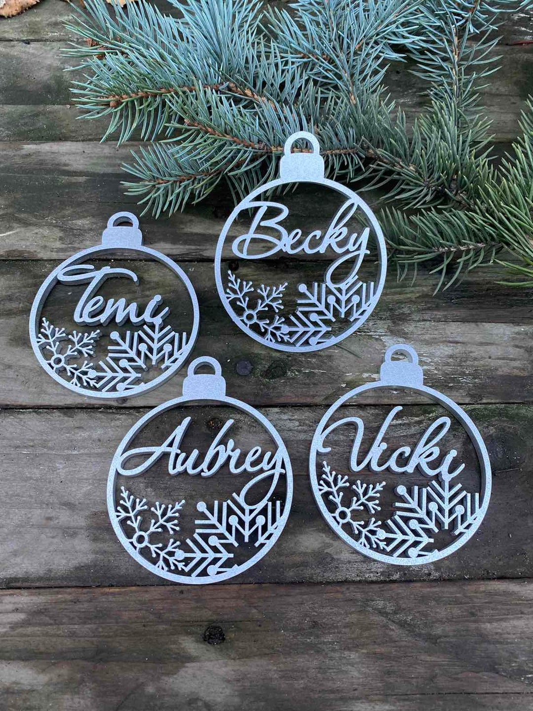 Custom CHRISTMAS Tree Baubles Christmas Tree Decor Personalized ...
