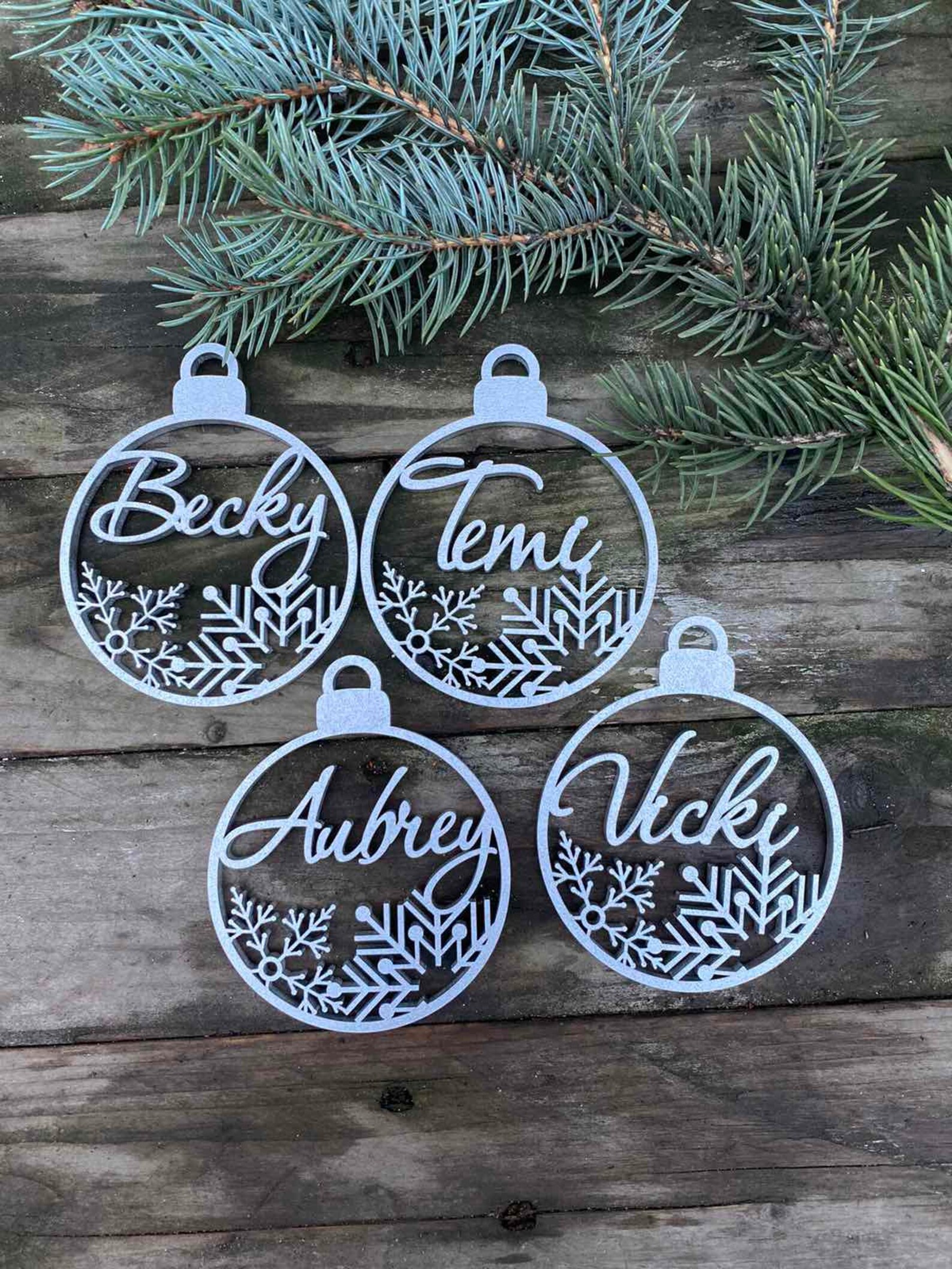 Custom CHRISTMAS Tree Baubles Christmas Tree Decor Personalized ...