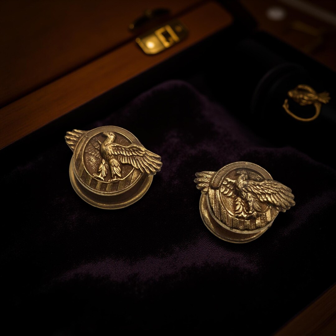WWII Ruptured Duck Buttons | US Army, Air Corps Honorable Discharge ...