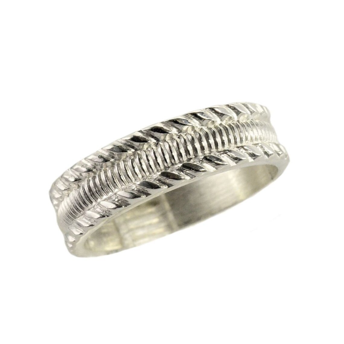 Gents Vintage Style 5.25mm Rope Patterned Wedding Band - Sterling ...