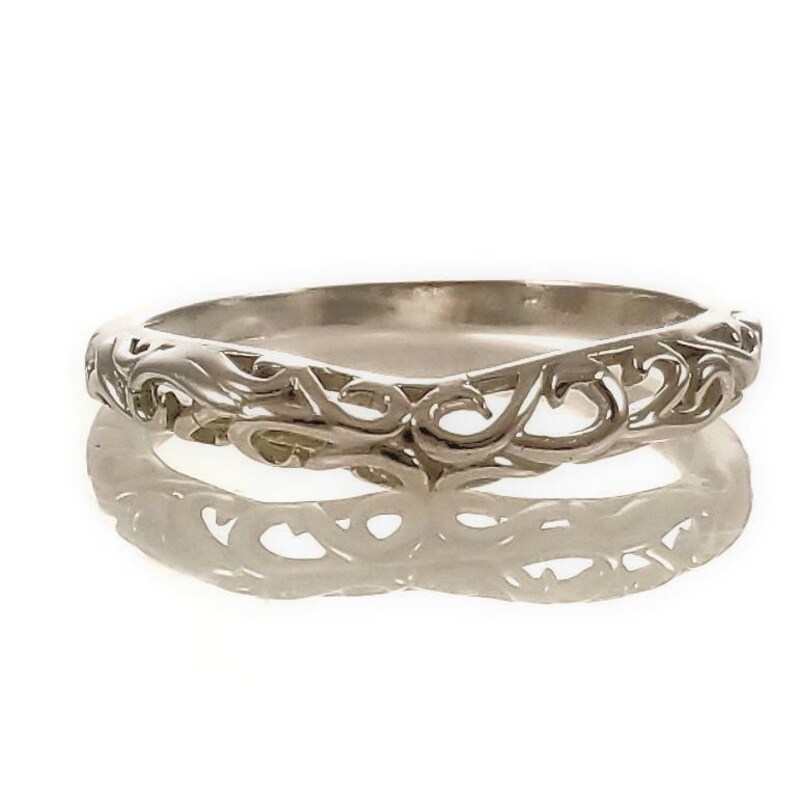 Filigree Wedding Band - Etsy