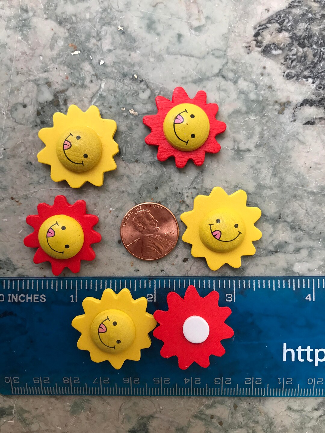 Set of 50 Adhesive Wooden Smiley Face Sun 25x25mm Decoration Floral ...