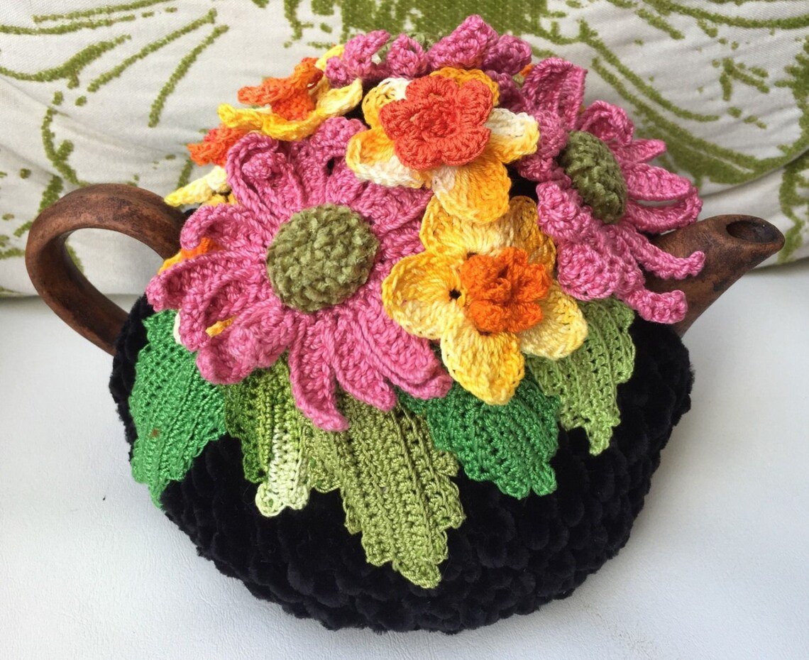 Crochet Tea Cozy Black Tea Cover Daffodil Gerbera Tea Cosy Tea Warmer ...